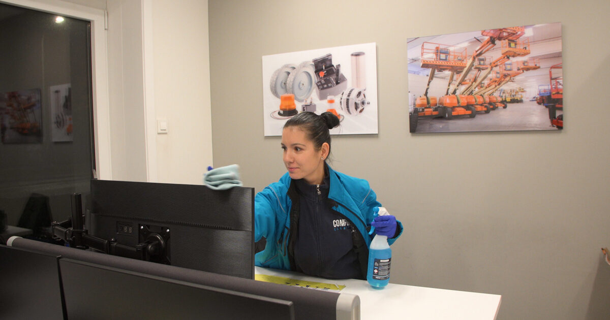 Kantoor schoonmaak bij Vertimac-Altitop Waregem | Comfort Cleaning